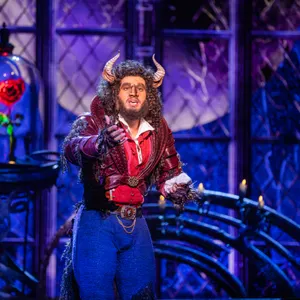 Disney-Musical „Die Schöne und das Biest“ im Raimund Theater - Jetzt ...